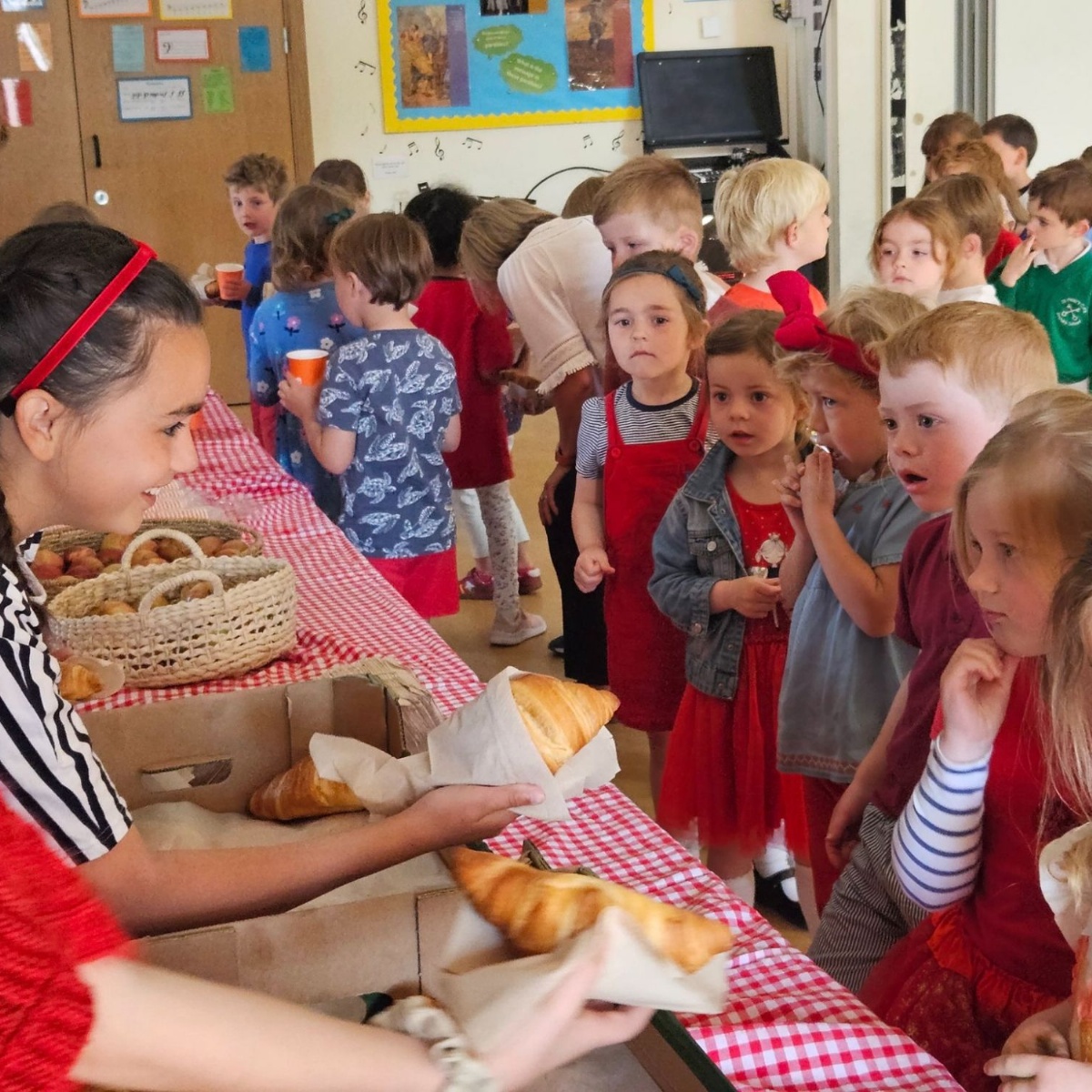 St Peter's C of E Primary School - French day